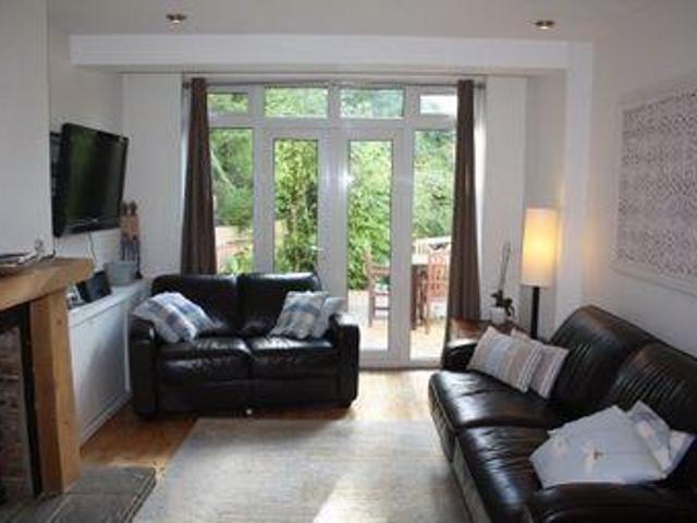 3 Bedrooms End terrace house for rent in Hatherleigh Close, Morden SM4