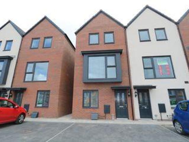 3 Bedrooms End terrace house for rent in Lon Y Rheilffordd, Barry CF62