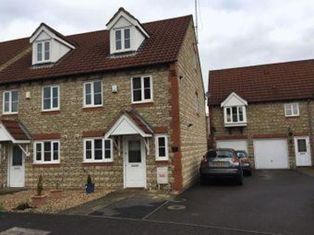 3 Bedrooms End terrace house for rent in Parade Court, Speedwell, Bristol BS5