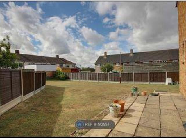 3 Bedrooms End terrace house for rent in Penzance Gardens, Romford RM3