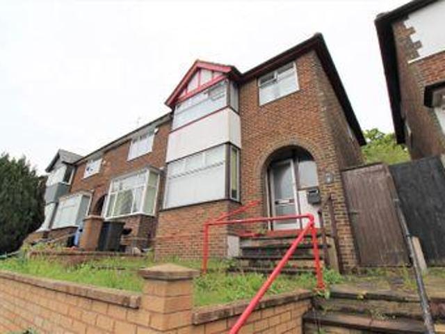 3 Bedrooms End terrace house for rent in Pomfret Avenue, Luton LU2