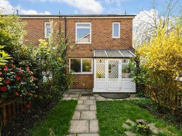 3 Bedrooms End terrace house for rent in Silk Close, London SE12