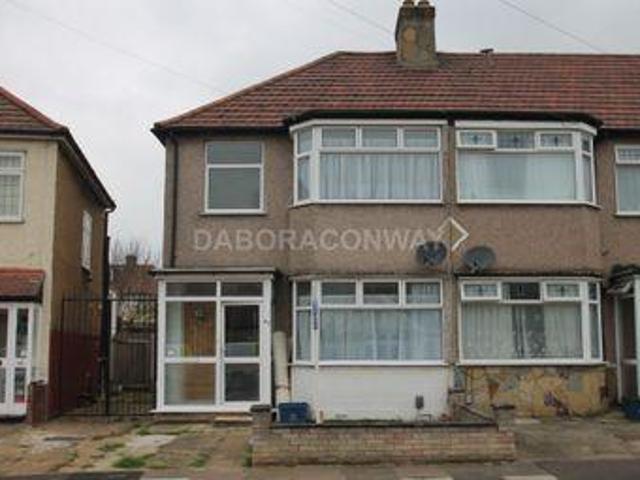 3 Bedrooms End terrace house for rent in Somerville Road, Chadwell Heath RM6