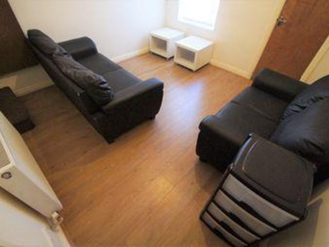 3 Bedrooms End terrace house for rent in Welland Road, Coventry CV1