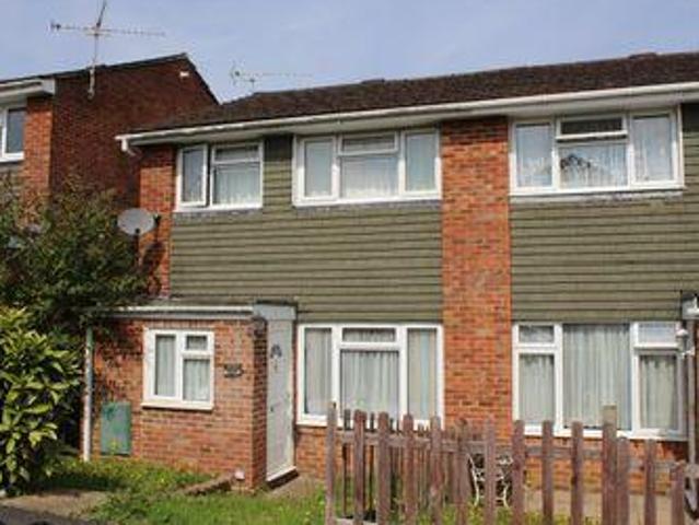3 Bedrooms End terrace house for rent in Woodside Close, Bordon GU35