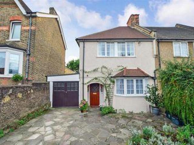 3 Bedrooms End terrace house for sale in Nightingale Lane, Bromley, Kent BR1