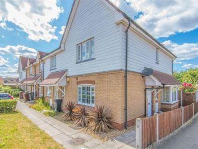 3 Bedrooms End terrace house for sale in Atlantis Close, Barking, Essex IG11