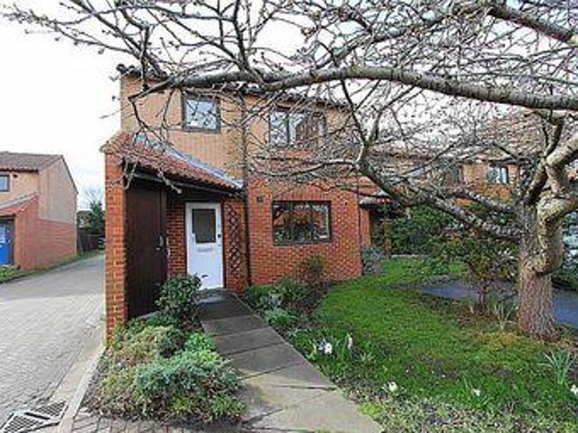 3 Bedrooms End terrace house for sale in Avondale Dive, Hayes UB3
