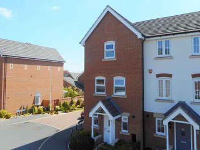 3 Bedrooms End terrace house for sale in Abbey Park Way, Wychwood Village, Weston CW2