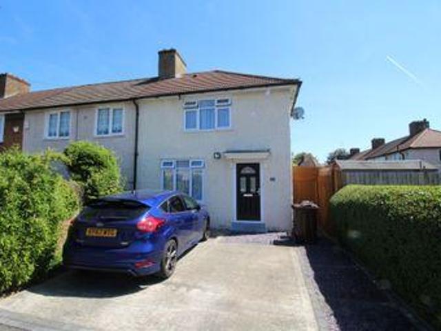3 Bedrooms End terrace house for sale in Alibon Gardens, Dagenham RM10