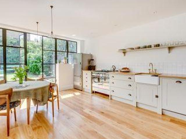 3 Bedrooms End terrace house for sale in Alma Terrace, London SW18