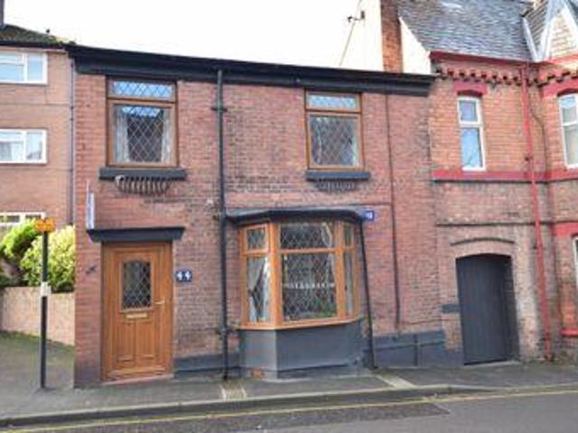 3 Bedrooms End terrace house for sale in Bargates, Whitchurch SY13