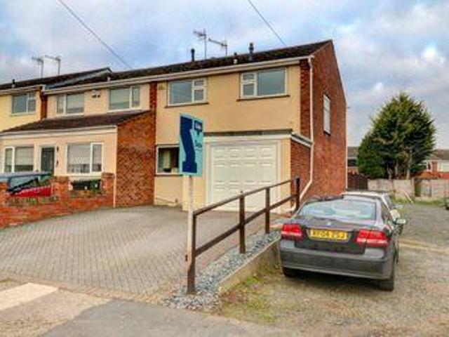 3 Bedrooms End terrace house for sale in Baynham Drive, Worcester WR5