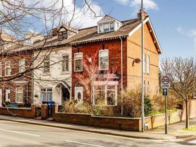 3 Bedrooms End terrace house for sale in Brinnington Road, Portwood, Stockport, Cheshire SK1