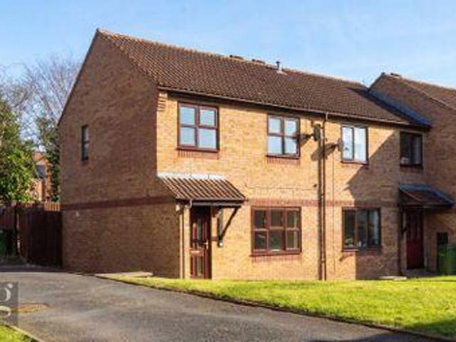 3 Bedrooms End terrace house for sale in Dabinett Avenue, Bobblestock, Hereford HR4