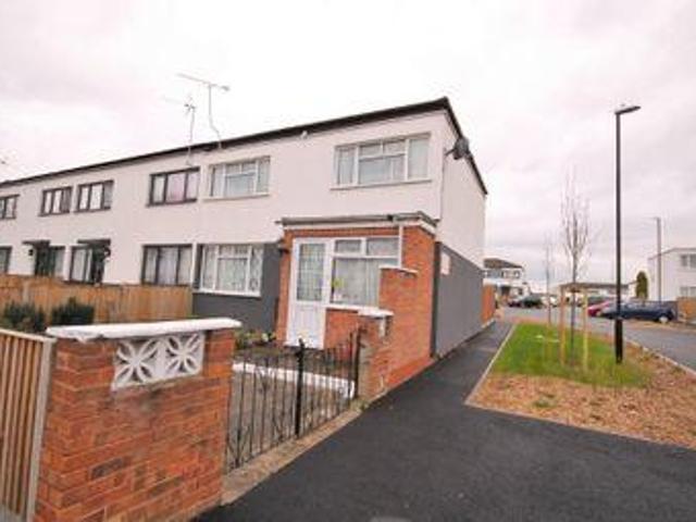 3 Bedrooms End terrace house for sale in Doncaster Close, Coventry CV2