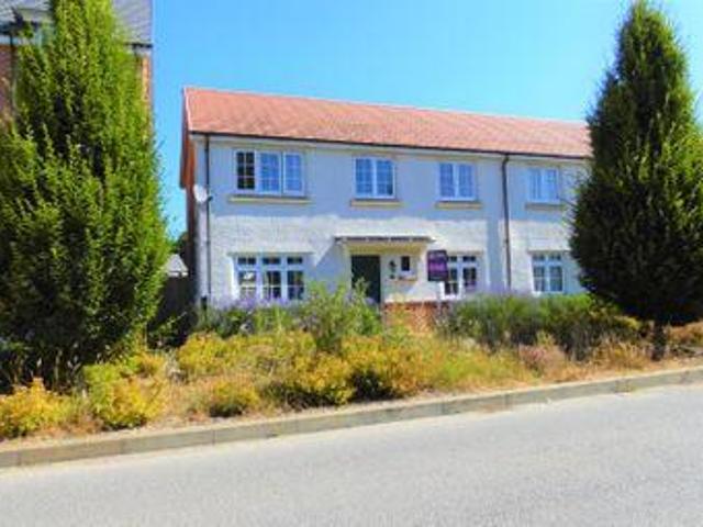 3 Bedrooms End terrace house for sale in Falcon Way, Bracknell RG12