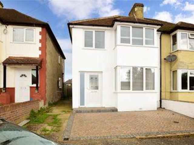 3 Bedrooms End terrace house for sale in Gwynn Road, Northfleet, Gravesend, Kent DA11