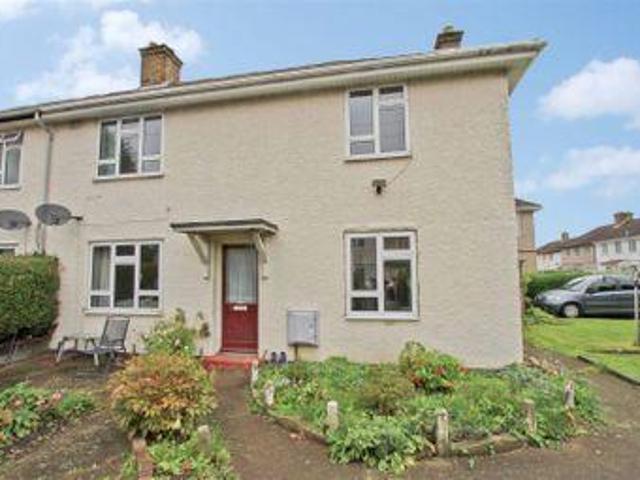 3 Bedrooms End terrace house for sale in Glebe Road, Hayes UB3