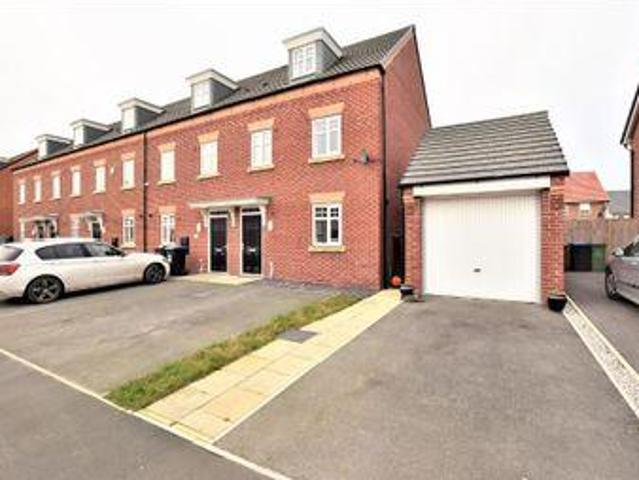 3 Bedrooms End terrace house for sale in Hawthorn Drive, Thornton, Thornton Cleveleys, Lancashire FY5