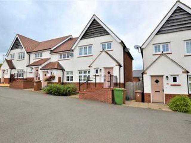 3 Bedrooms End terrace house for sale in Heron Drive, Penallta, Hengoed CF82