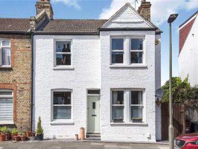 3 Bedrooms End terrace house for sale in Hilldrop Road, Bromley BR1