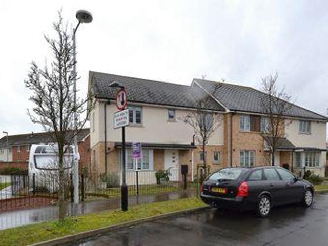 3 Bedrooms End terrace house for sale in Hogsden Leys, Loves Farm, St Neots, Cambridgeshire PE19