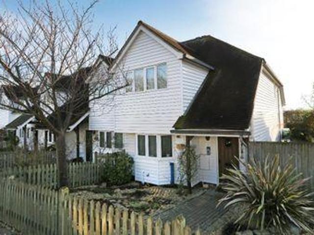 3 Bedrooms End terrace house for sale in Iden Green Road, Iden Green, Cranbrook, Kent TN17