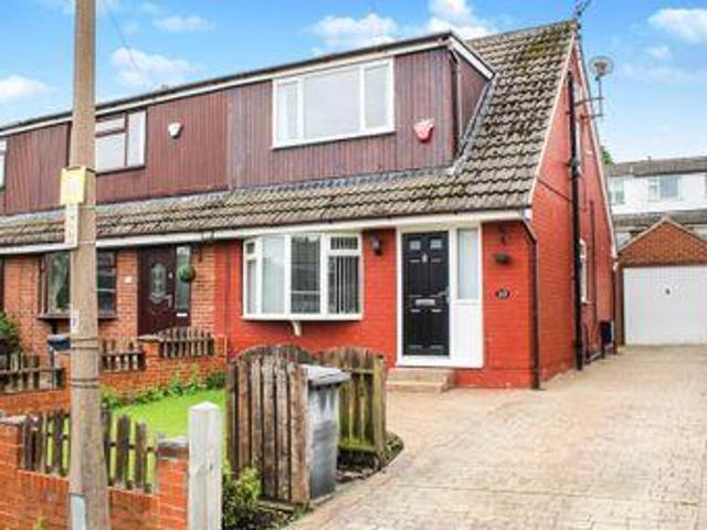 3 Bedrooms End terrace house for sale in Kenmore View, Cleckheaton BD19