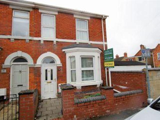 3 Bedrooms End terrace house for sale in Lansdown Road, Swindon SN1