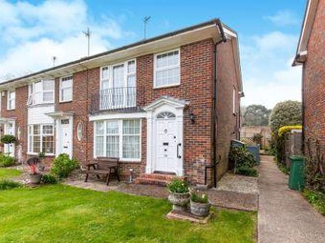 3 Bedrooms End terrace house for sale in Park Lane, Eastbourne BN21