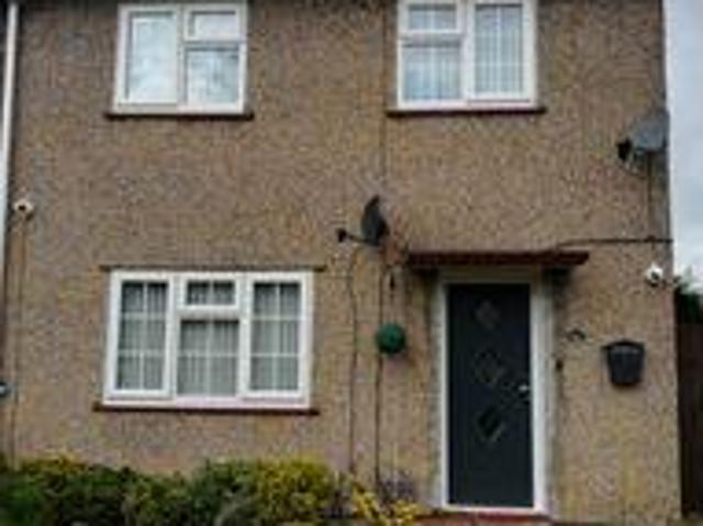 3 Bedrooms End terrace house for sale in Raglan Close, Luton LU4