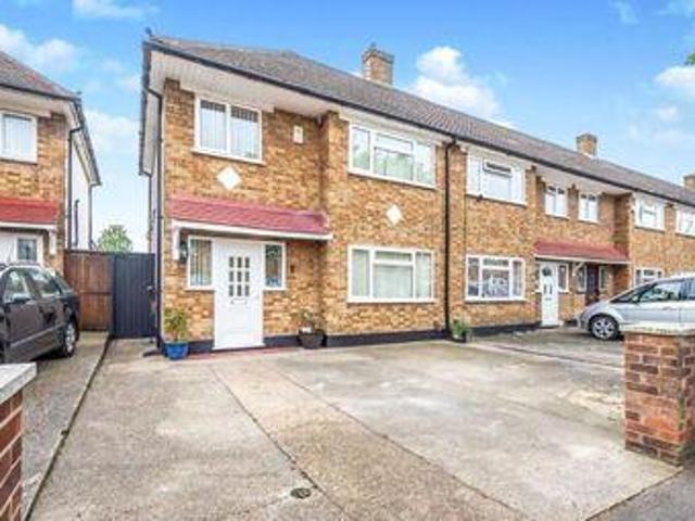 3 Bedrooms End terrace house for sale in Rainham, Havering, Essex RM13