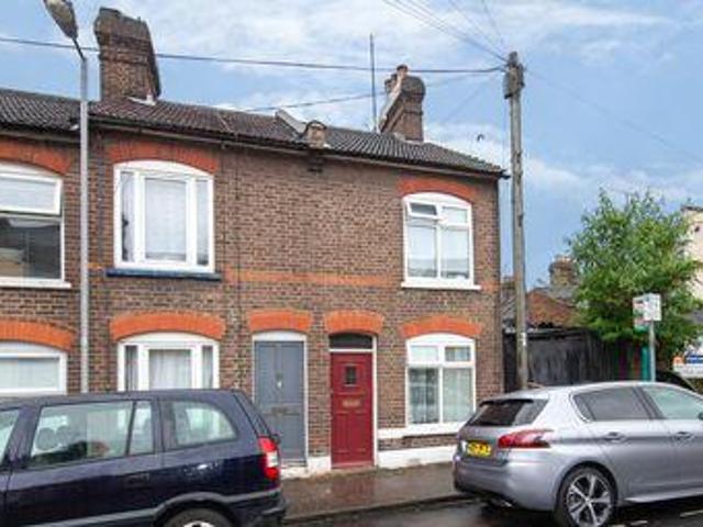 3 Bedrooms End terrace house for sale in Stanley Street, Luton, Bedfordshire LU1