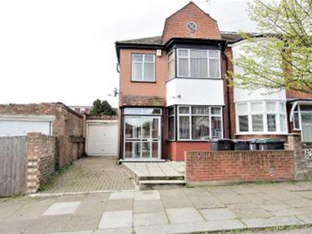 3 Bedrooms End terrace house for sale in Stirling Road, Wood Green N22