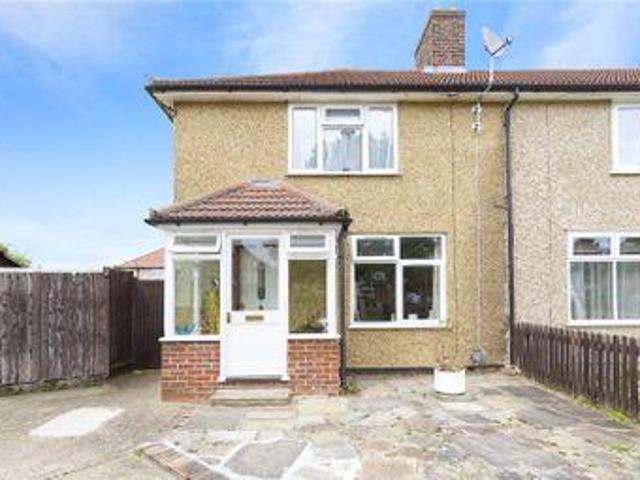 3 Bedrooms End terrace house for sale in Verney Gardens, Dagenham RM9