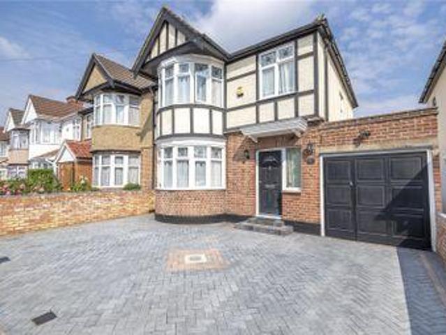 3 Bedrooms End terrace house for sale in Wykeham Road, Harrow, Middlesex HA3