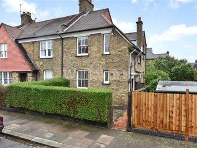 3 Bedrooms End terrace house for sale in Wateville Road, London N17
