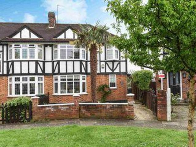 3 Bedrooms End terrace house for sale in Wolsey Drive, Kingston Upon Thames KT2