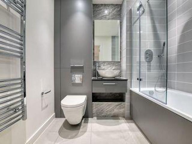 3 Bedrooms Flat for rent in 3 Forrester Way, London E15