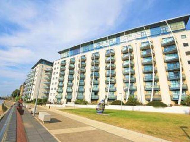 3 Bedrooms Flat for rent in 3 Newton Place, Mudchute / Docklands E14