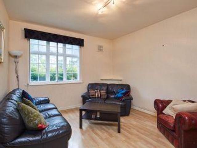 3 Bedrooms Flat for rent in 109 Belsize Road, London NW6