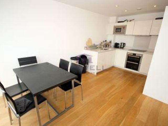 3 Bedrooms Flat for rent in 15 Seven Sea Gardens, Bow, London E3