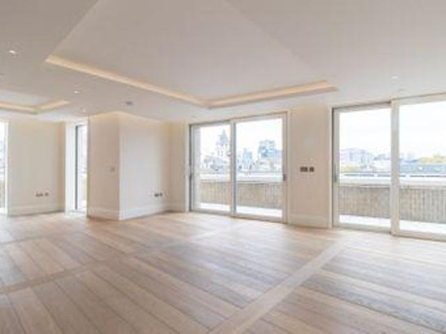 3 Bedrooms Flat for rent in 190 Strand, London WC2R