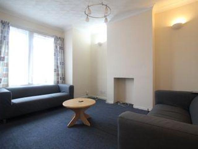 3 Bedrooms Flat for rent in 19 Bickley Street, London SW17