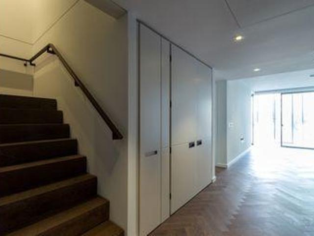 3 Bedrooms Flat for rent in 23 Circus Road West, Battersea SW11