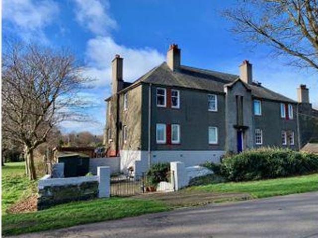 3 Bedrooms Flat for rent in 26 Warriston Road, Edinburgh EH7