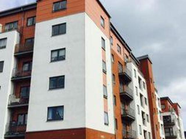 3 Bedrooms Flat for rent in 2/7 Pillans Place, Sailmaker Apartments, Edinburgh EH6