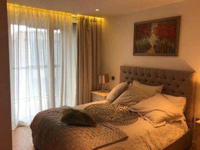 3 Bedrooms Flat for rent in 4 Elizabeth Court, Victoria SW1P