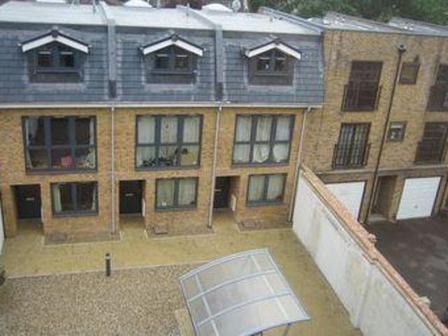 3 Bedrooms Flat for rent in 5 Wedmore Street, Islington, Archway, North London N19